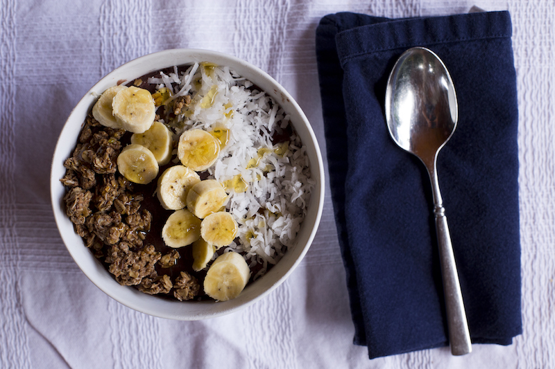Tropical Smoothie Bowls: Make your own Acai, and Super Green Bowls ...